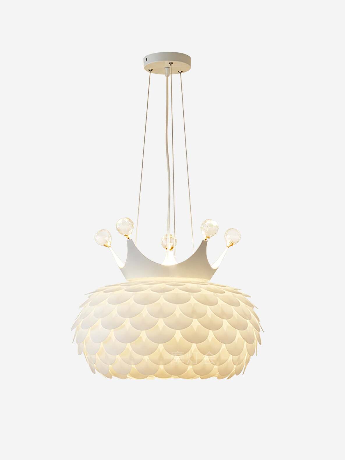 Aluvia Crown Pendant Lamp